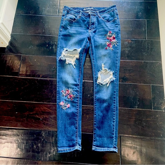 Machine | Jeans | Machine Nouvelle Mode Distressed Skinny Jeans With ...